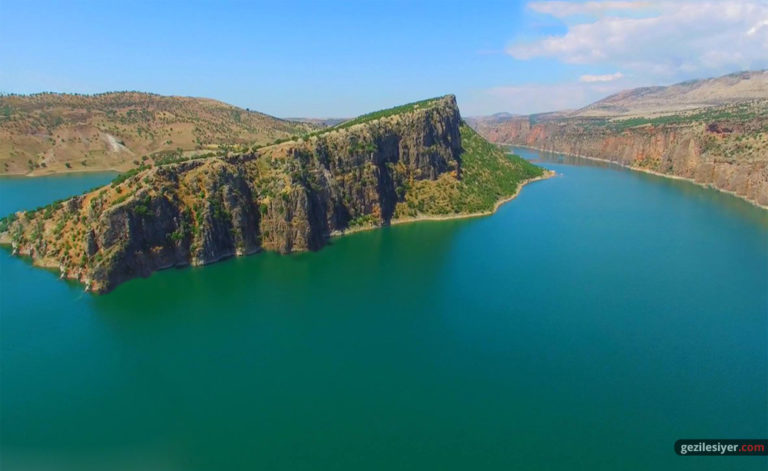 Gerger Gezilecek Yerler Listesi | En Güzel 7 Yer (Detaylı)